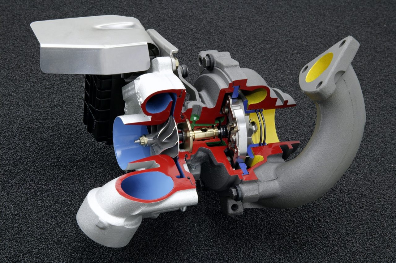 ¿Qué es el “turbo lag” o retraso de respuesta del turbo?